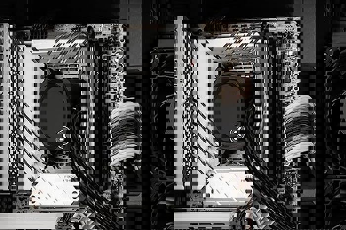 Last completed PC builds with EK Nucleus AIO CR360 Dark | Pangoly