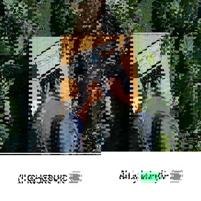 Apple MacBook Pro 2024 M4 14.2" 24GB RAM 1TB SSD Silver vs Dell ...