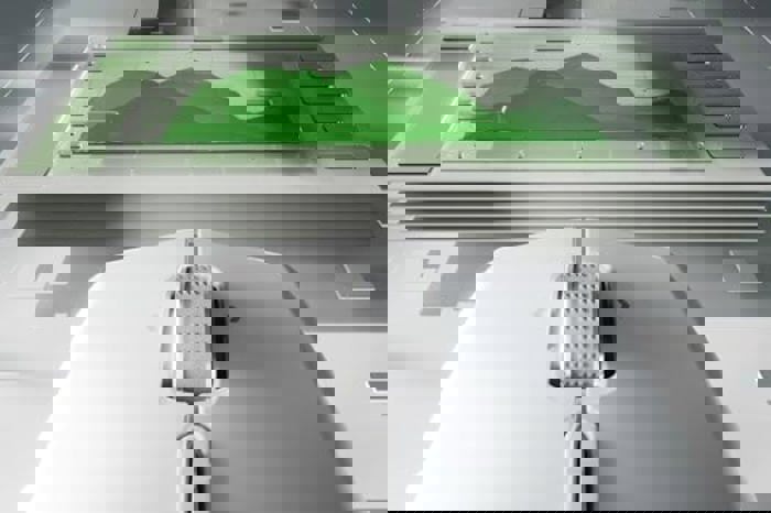 Razer Pro Click Mini vs ASUS ROG Harpe II Ace Mouse Comparison | Pangoly