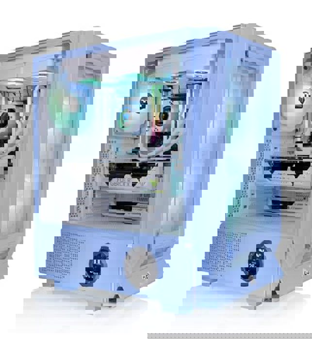 Thermaltake Ceres 350 MX Hydrangea Blue vs be quiet! Light Base 900 FX ...