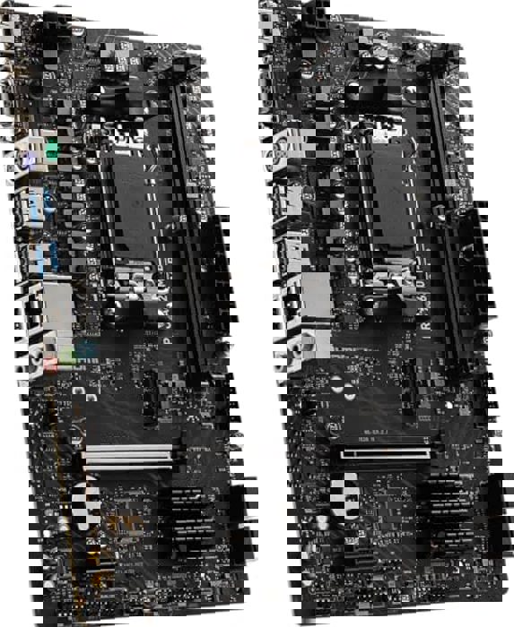 MSI PRO A620M-B vs Asus ROG CROSSHAIR X870E EXTREME Motherboard ...